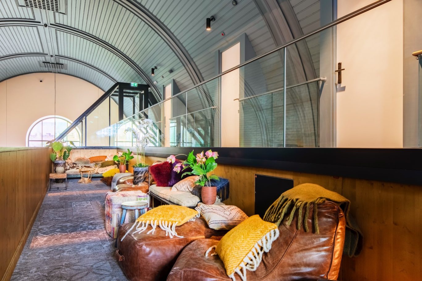 Bunk Hotels Amsterdam & Utrecht - Images and Photos